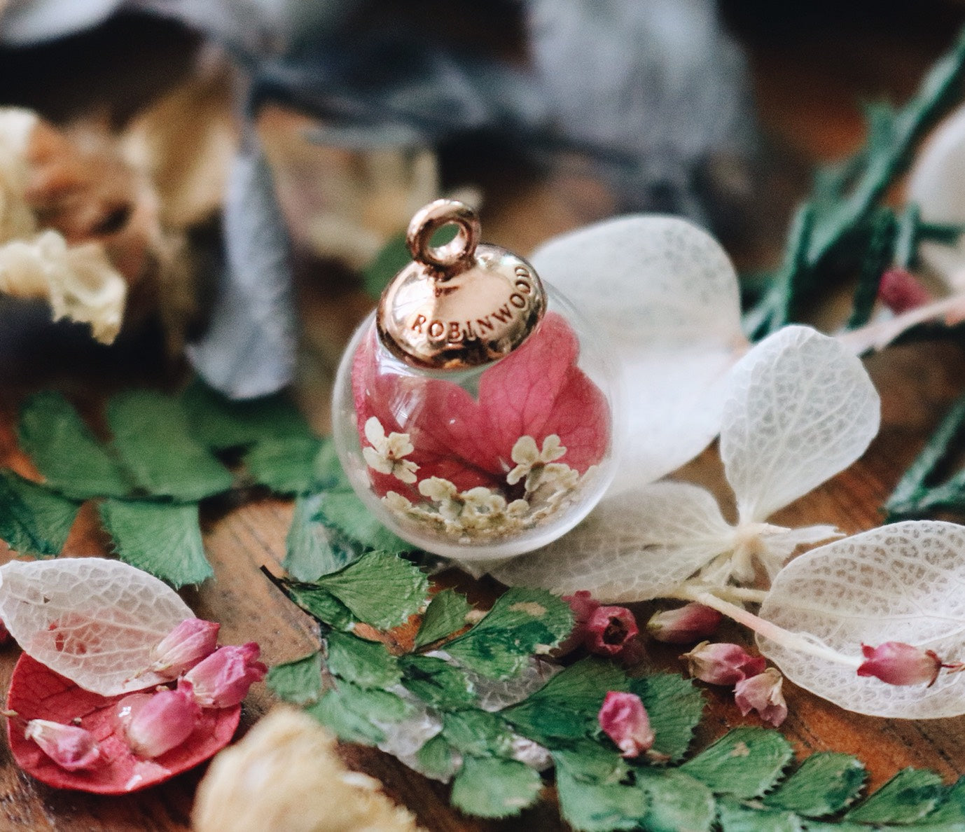 How We Craft Our Flower To Reflect Your True Beauty With Robinwood's T ...